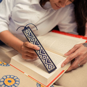 Tatreez Bookmark– Darzah