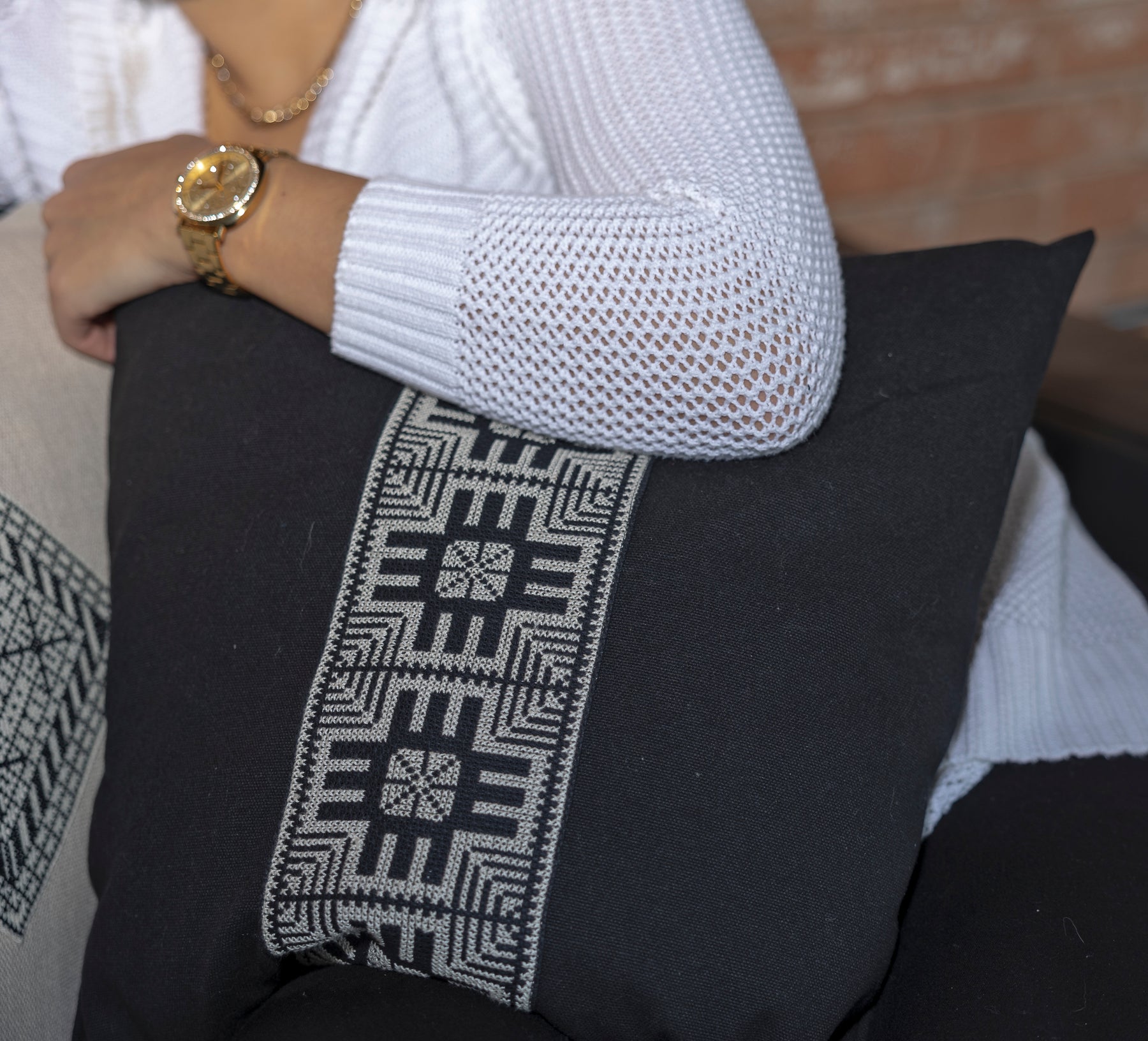 Ethically Made Home Decor Items | Tatreez Hand-Embroidered Home Decor ...